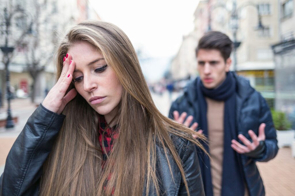 When to Call It Quits in a Relationship: 16 Signs It's Time to Break Up ...