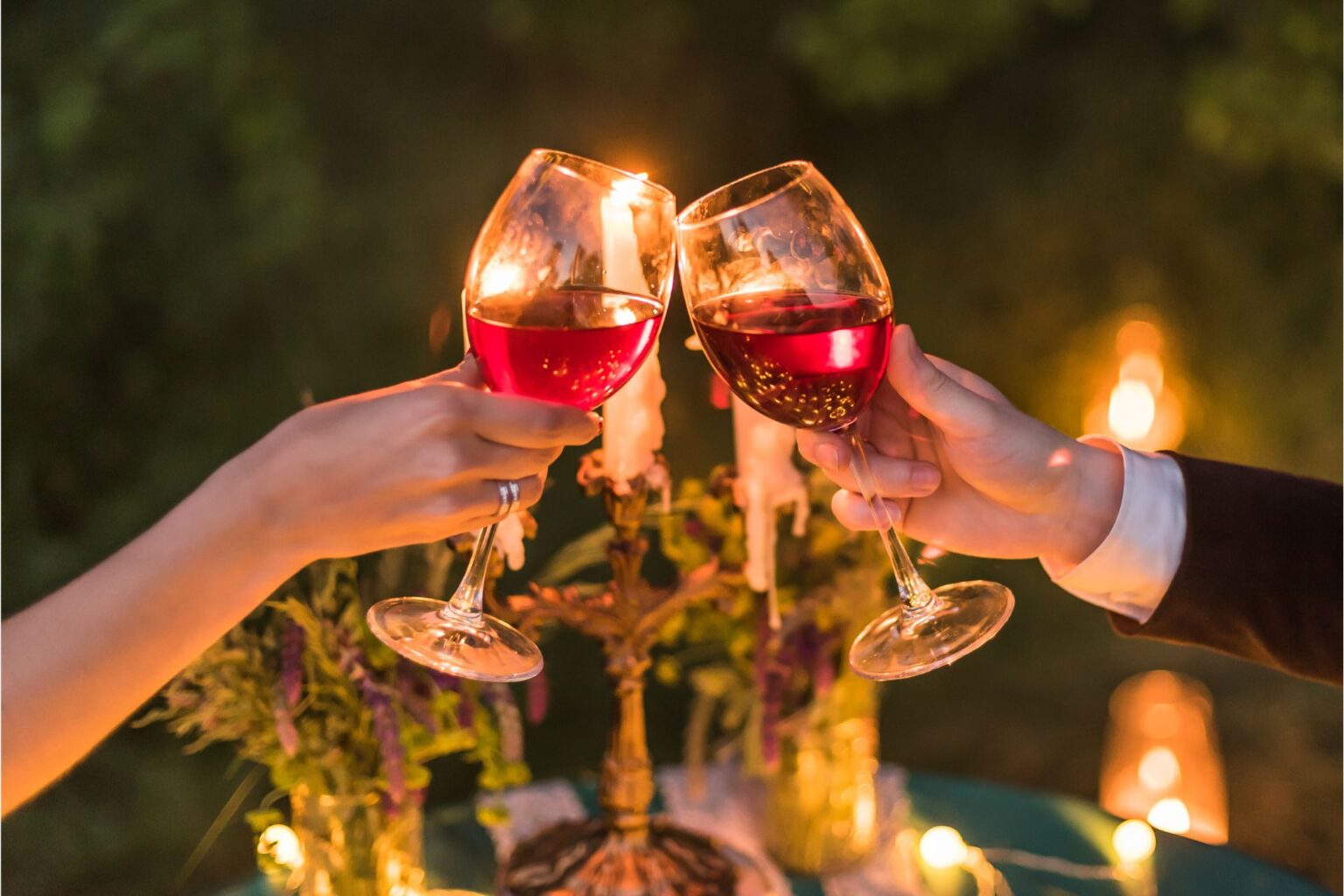 Best Gifts For Couples And Newlyweds: 10 Perfect Present For Two - Mums ...